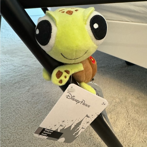 Disney | Accents | Disney Parks Squirt Baby Turtle From Finding Nemo ...